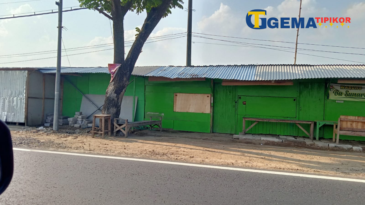 PATOK JALAN PROVINSI DI WILAYAH DESA KAWU DICABUT, DIDUGA UNTUK ...